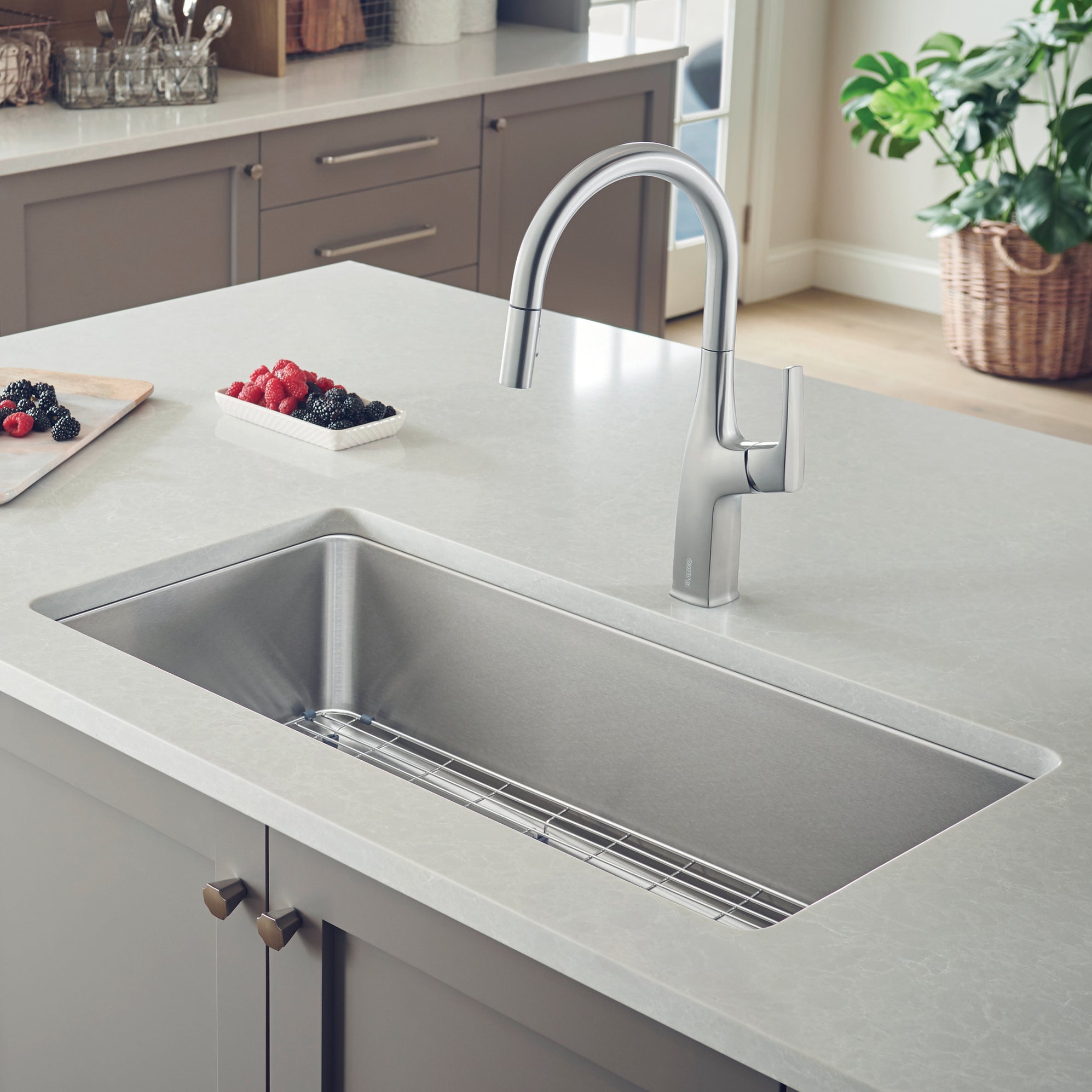 Blanco Formera 33" Super Single Undermount Stainless Steel Kitchen Sin